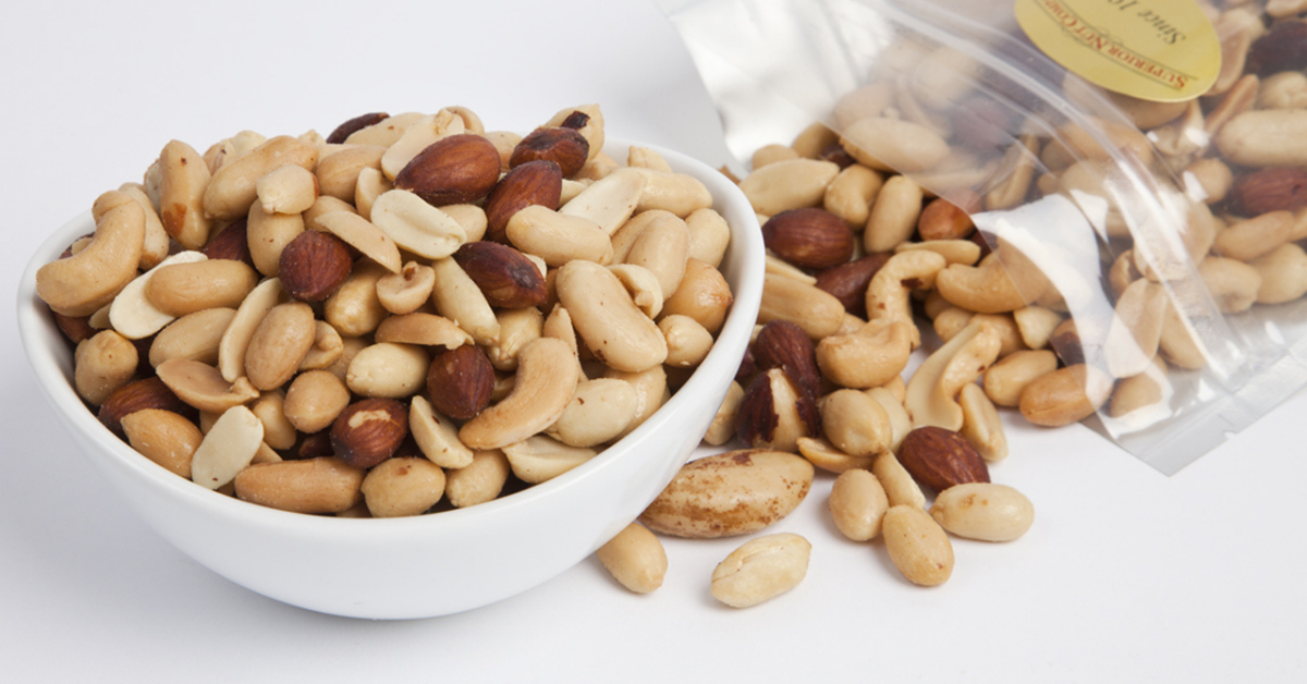 Nuts in everyday diet | Consuming nuts on a daily basis