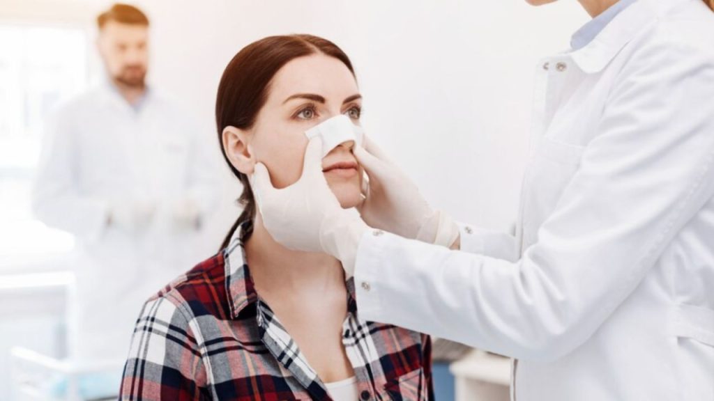 Unlocking Hollywood's Best-Kept Beauty Secrets: Celebs Who've Had Nose ...