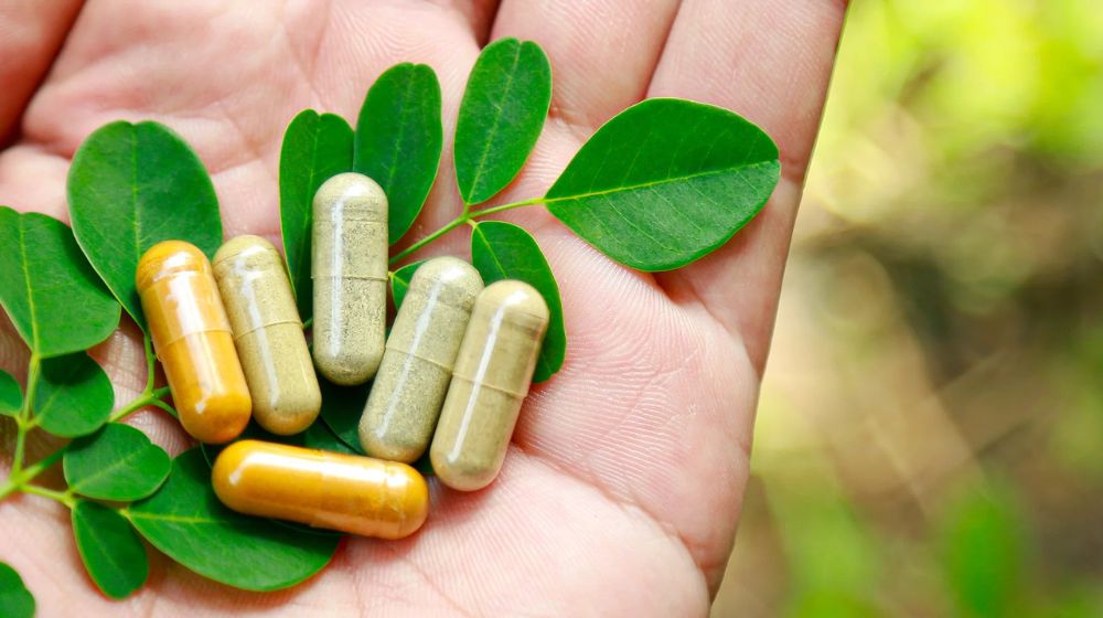 Moringa Capsules Benefits – Why This Superfood is Good for You - How To