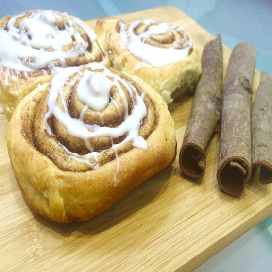 Cook Like a Pro: Indulge Your Sweet Tooth with These Cinnabon [Recipe ...