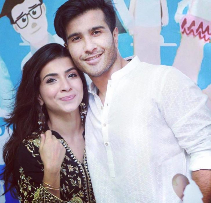 These Pakistani Actors with their Sisters are Sibling Love! [Pictures ...