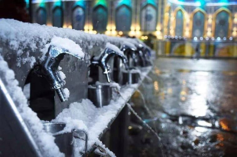 1st Snowfall in Iraq Turns Karbala into Winter Wonderland [Pictures] - Lens