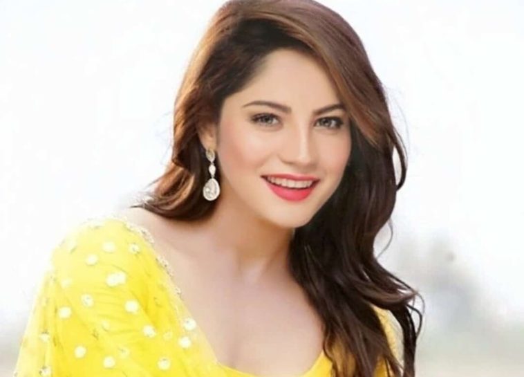 Neelam Muneer Is Killing It In A Chic All-Black Attire - Lens