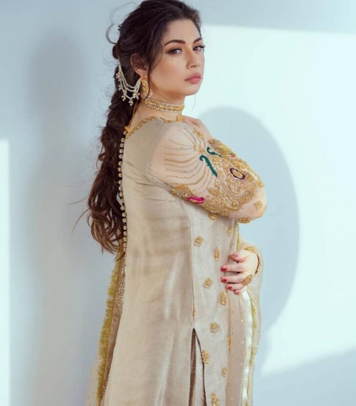 Sidra Batool Shines in Her Latest Shoot [Pictures] - Lens