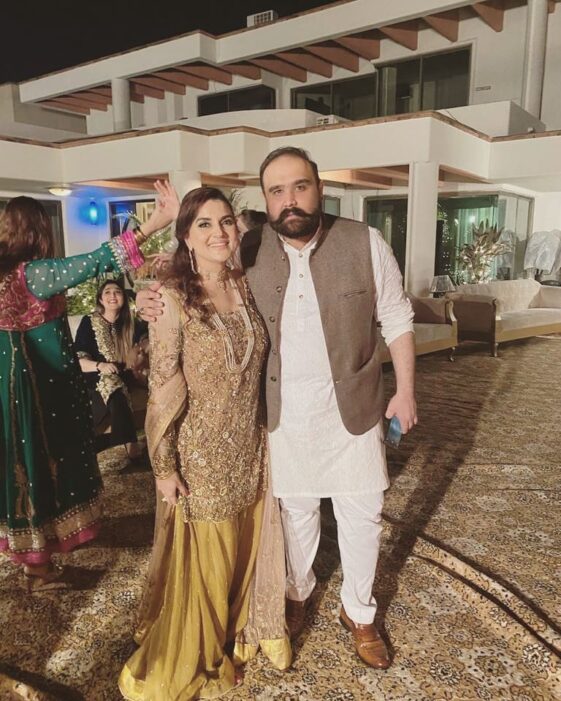 Kashmala Tariq Ties The Knot in Intimate Ceremony [Pictures] - Lens