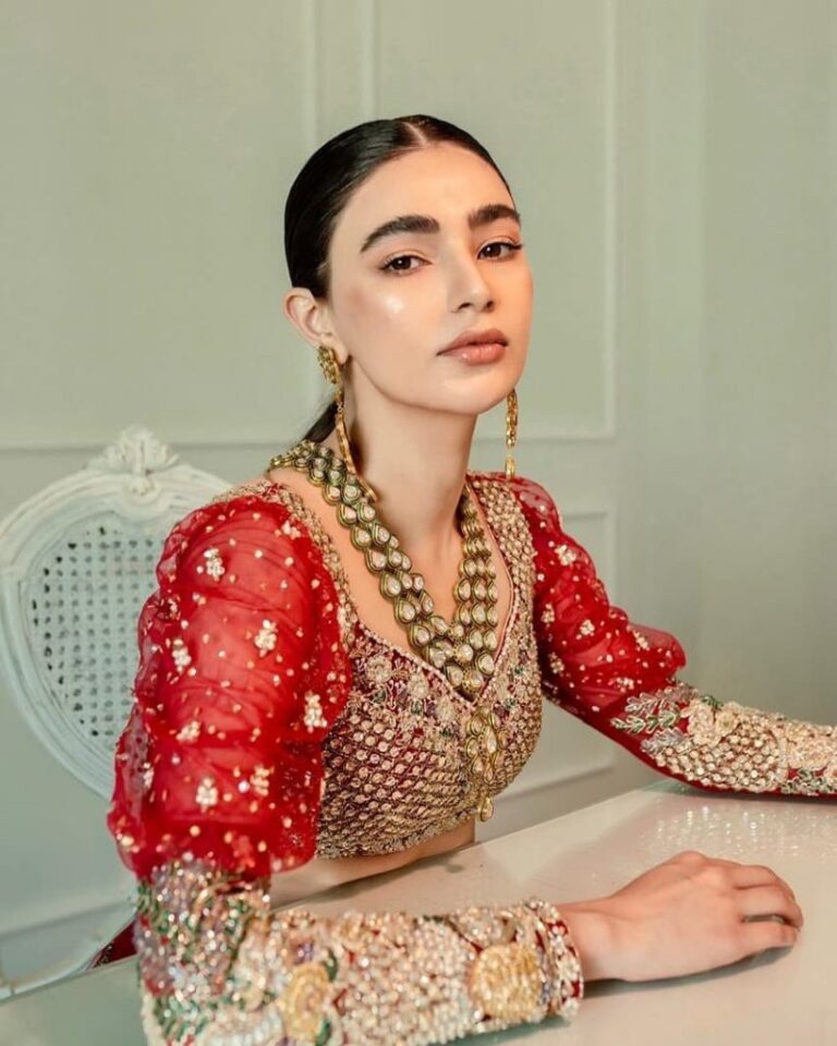 Saheefa Jabbar Impresses Us with Royal Bridal Shoot [Pictures] - Lens