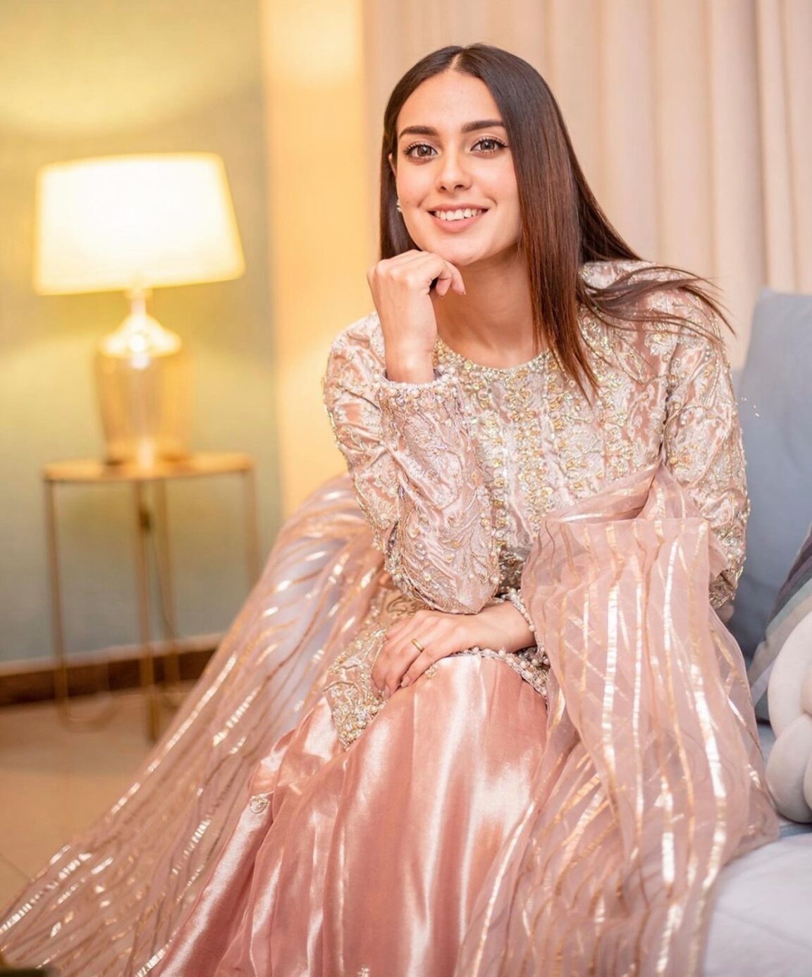 Iqra Aziz's Latest Shoot For Qalamkar Will Leave You In Awe - Lens