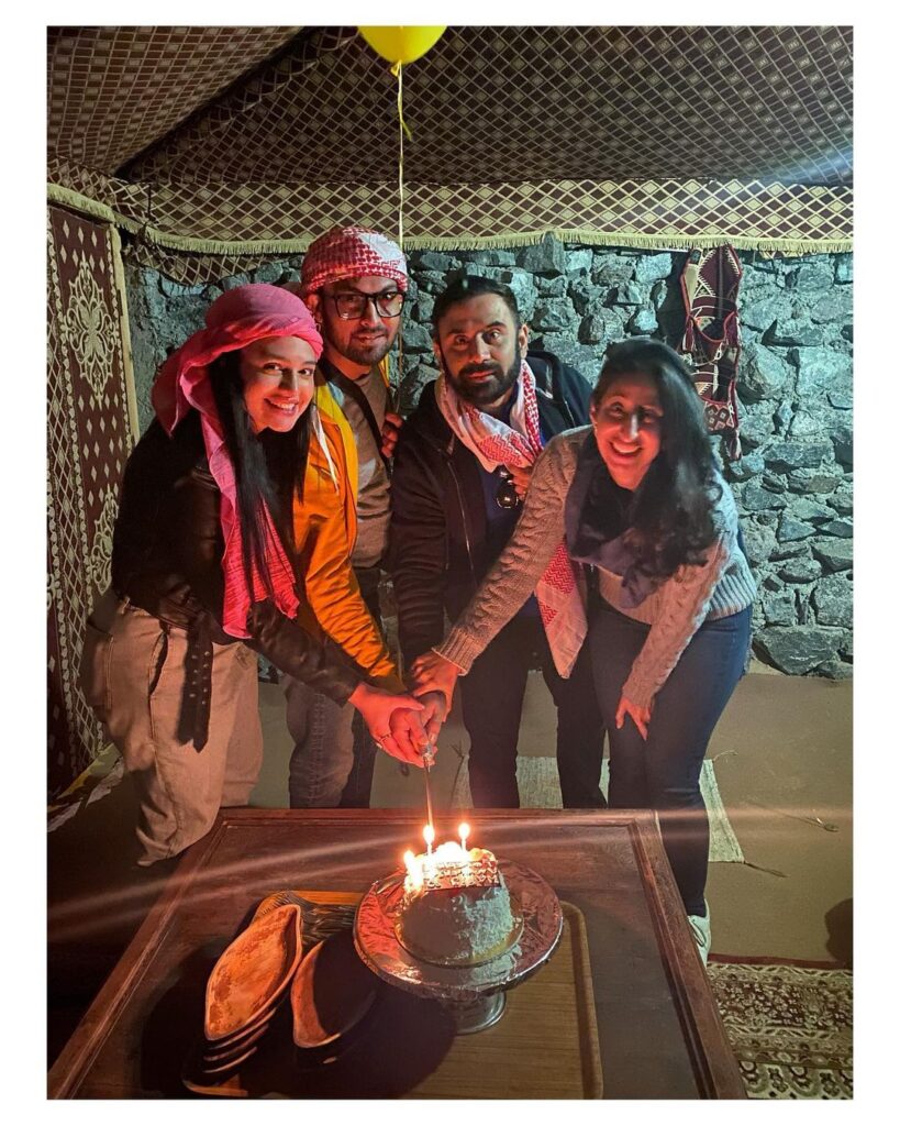 Zara Noor Abbas and Asad Siddiqui Are Adventurous Spirits [Pictures] - Lens