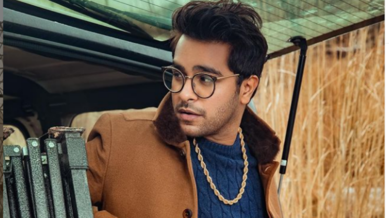 Asim Azhar Has a Star-Studded Concert In Lahore - Lens