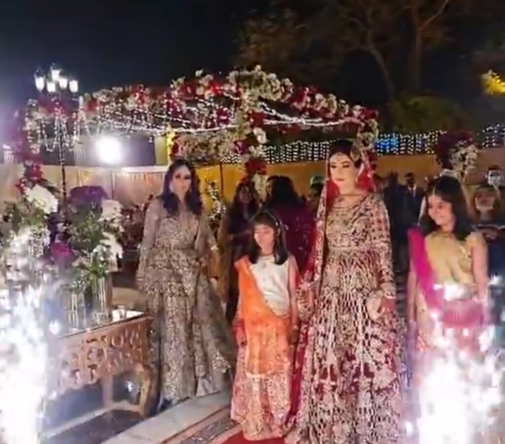 Juggan Kazim Looks Regal At Her Brother's Wedding [Pictures] - Lens