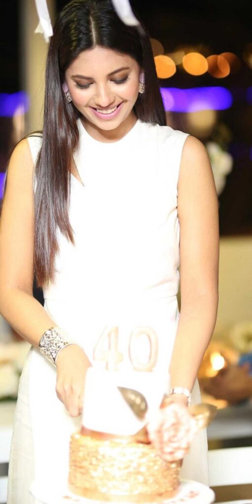 Sunita Marshall Celebrates Her 40th, Ex-Supermodel Looks Stunning ...