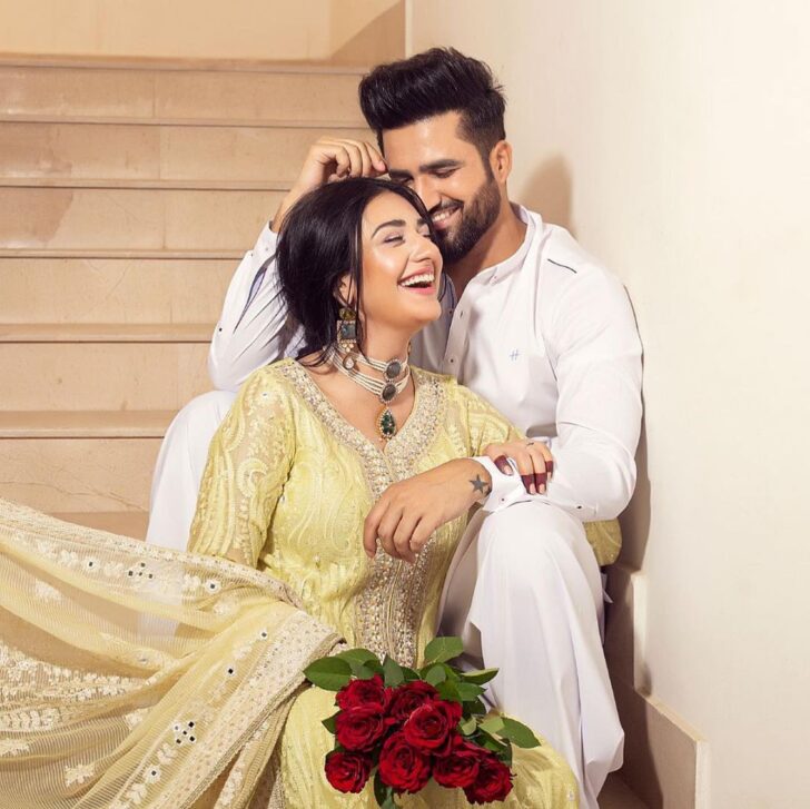 Power Couple: Sarah And Falak Twin In Black Attires - Lens