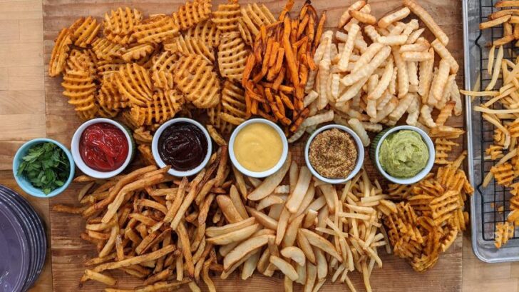 NYC Restaurant Sets New World Record With $200 French Fries Dish - Lens