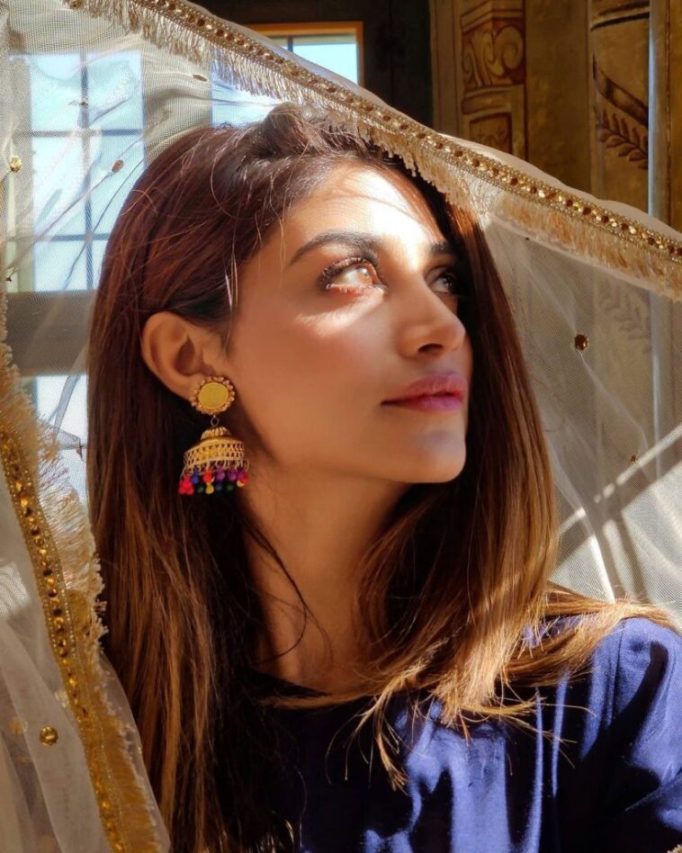 Zoya Nasir Is Enjoying Her Trip To Florida In Style - Lens