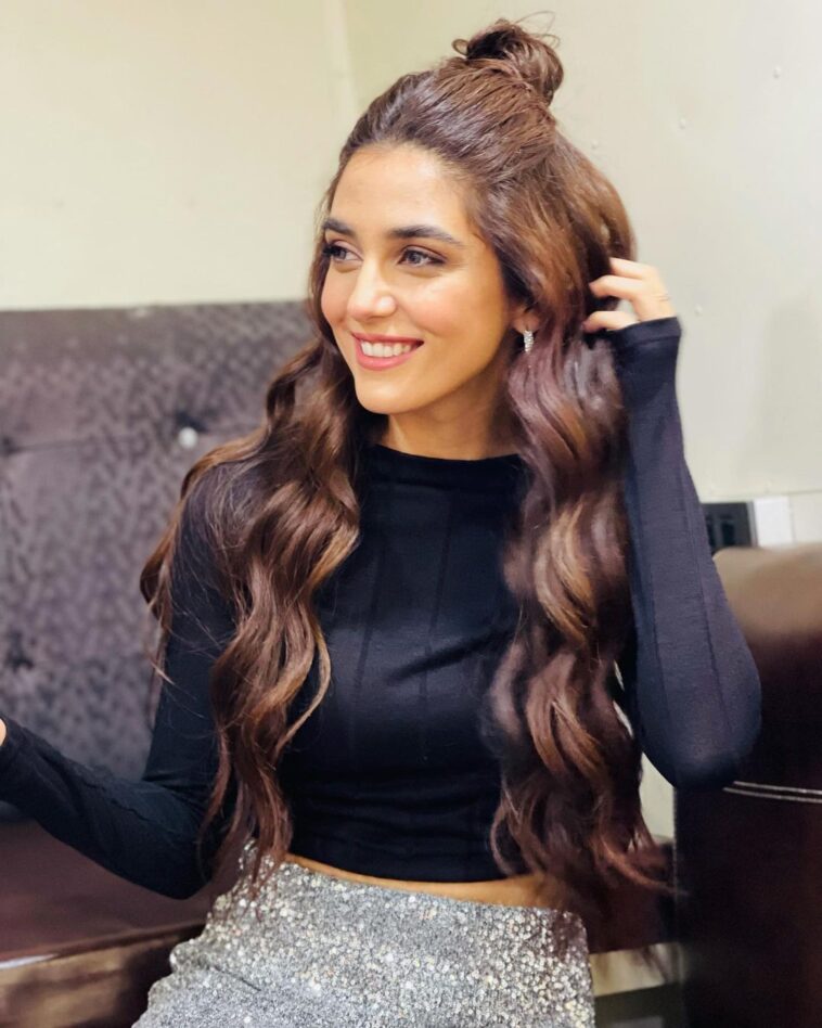 Maya Ali Spells Chic In a Black and Silver Attire - Lens