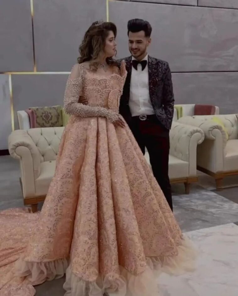 Inside Kanwal Aftab And Zulqarnain's Fairytale Reception [Pictures] - Lens