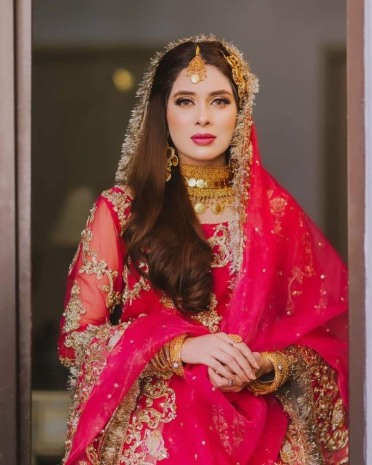 Azekah Daniel Looks Dazzling In Crimson Bridal Jora [Pictures] - Lens