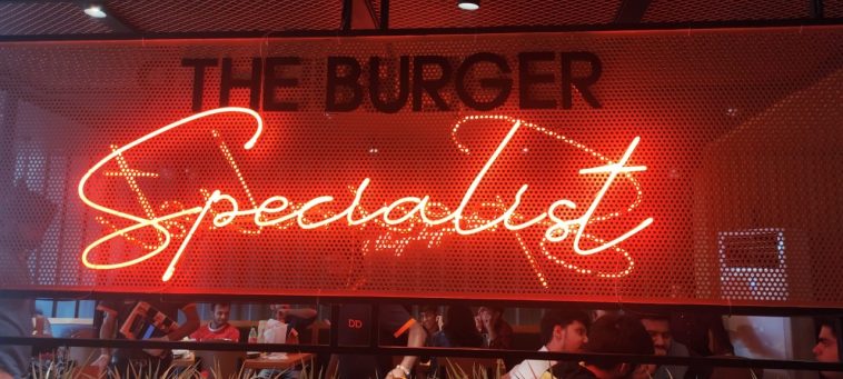 Daily Deli: Lahore's Famous Burger Joint Finally Arrives at the 'Burger ...
