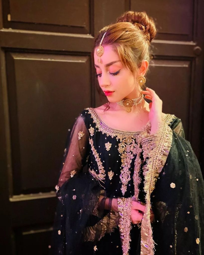 Pretty In Black: Alizeh Shah Is Epitome Of Beauty In Desi Jora - Lens