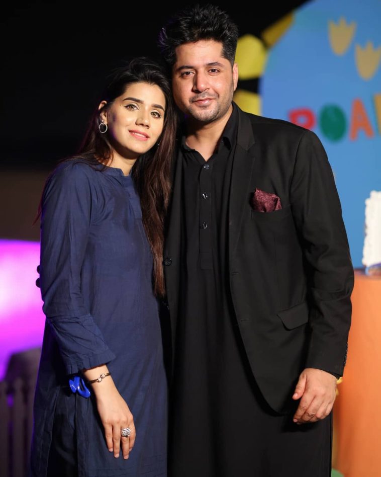 Imran Ashraf Shares a Heartwarming Snippet Of Son Putting On a Shoe - Lens