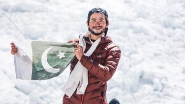 Netizens Pray For Shehroze Kashif - Pakistan's Youngest Mountaineer - Lens