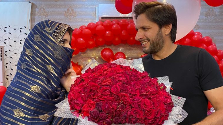 Shahid Afridi Celebrates Wedding Anniversary with Heartfelt Note to ...