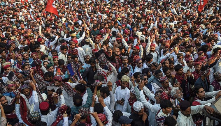 Men and Women Celebrate Sindhi Culture Day with Singing and Dancing ...