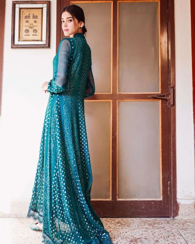 Zainab Shabbir is a Vision in Dazzling Sea-Green Attire [Pictures] - Lens