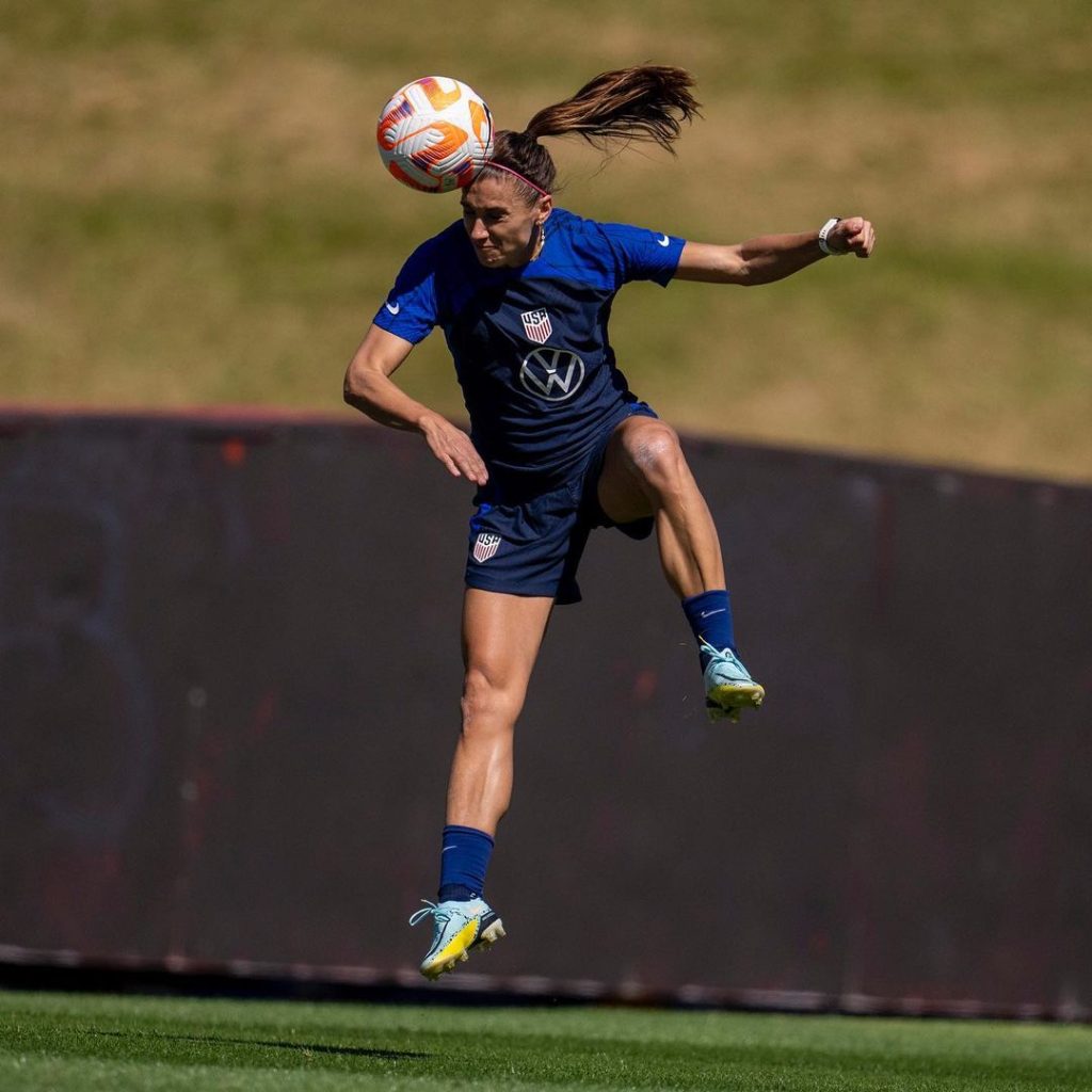 10 Hottest Women's Football Players Turning Heads On and Off the Field ...
