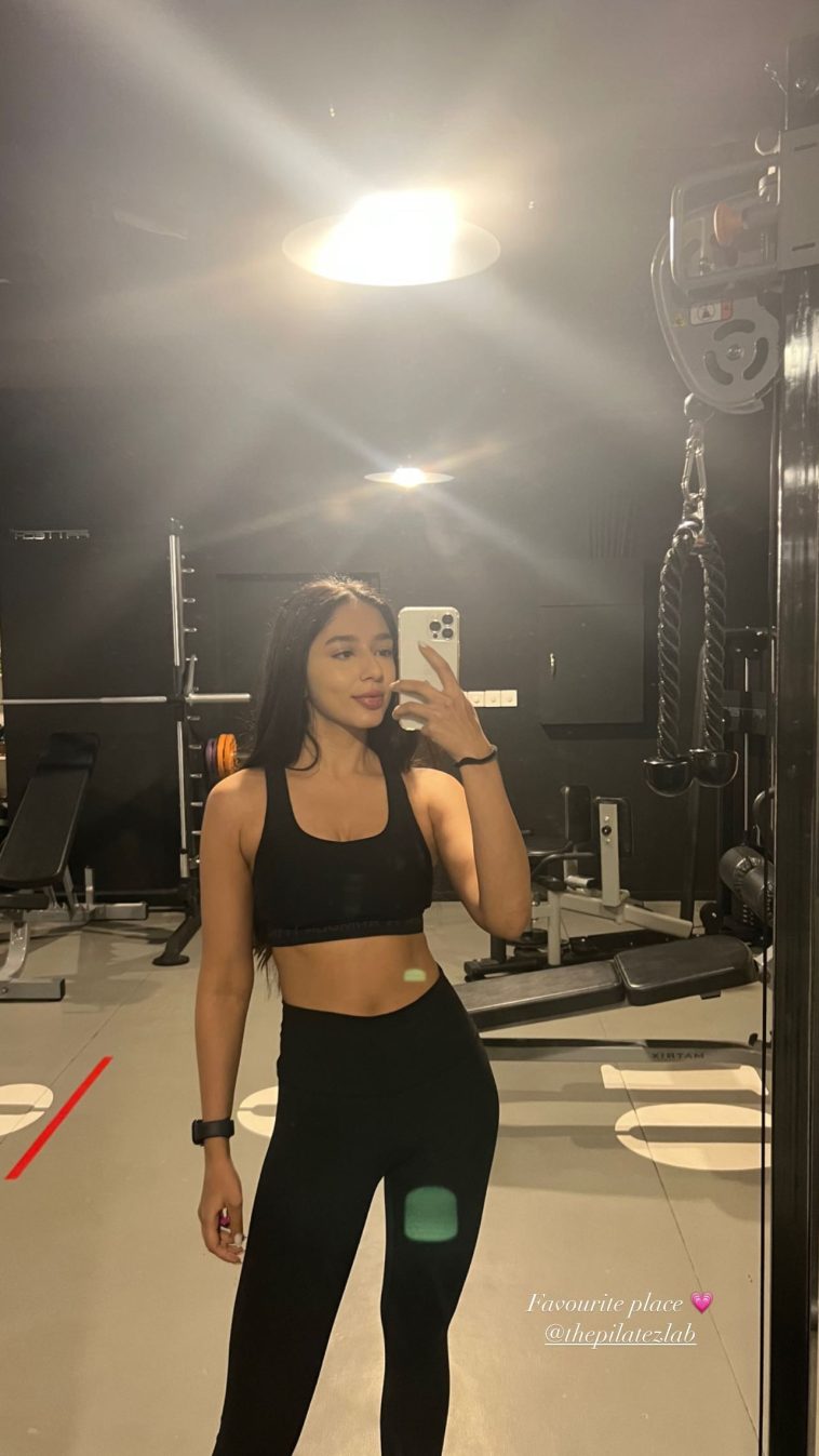Alyana Shamsi Sweats it Out in the Gym in Chic Athleisure Wear ...