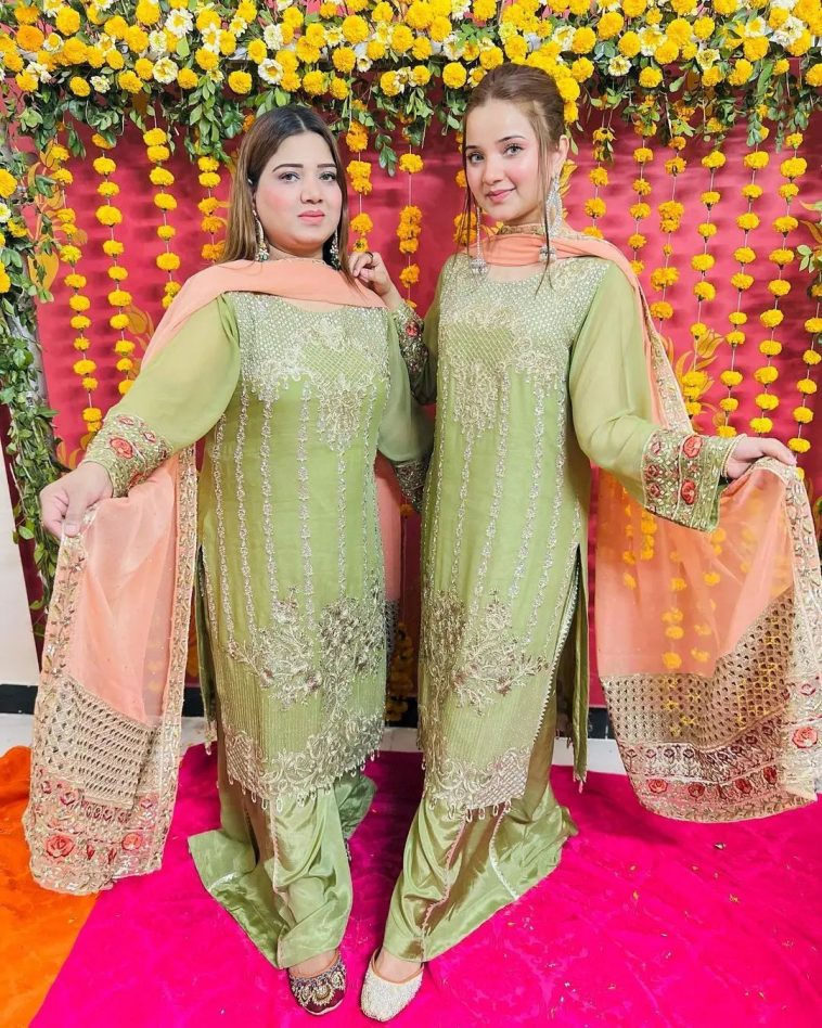 Tiktoker Rabeeca Khan Twining With Her Mother in Festive Attire ...