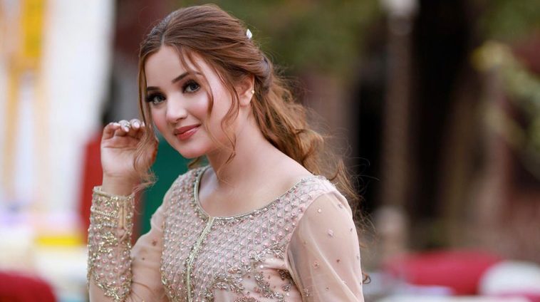 Rabeeca Khan Looks Flawless in Pastel Pink Festive Attire - Lens