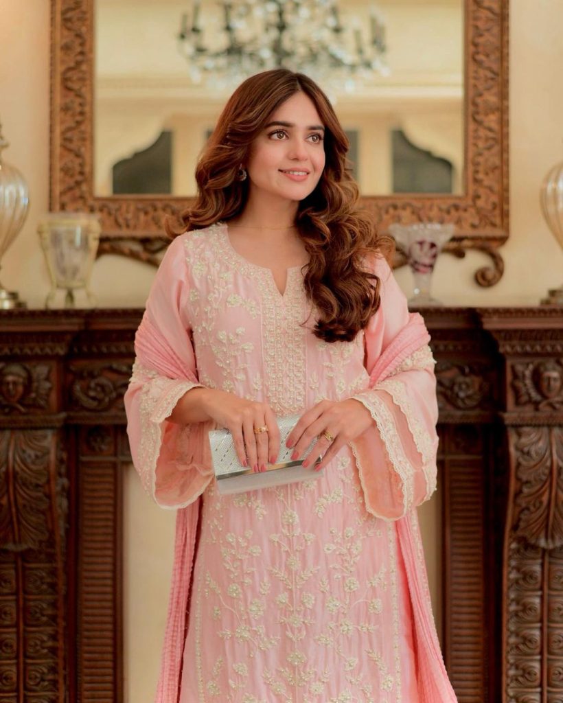 Sumbul Iqbal Khan Is a Stunner in Pink Ethnic Wear [Pictures] - Lens