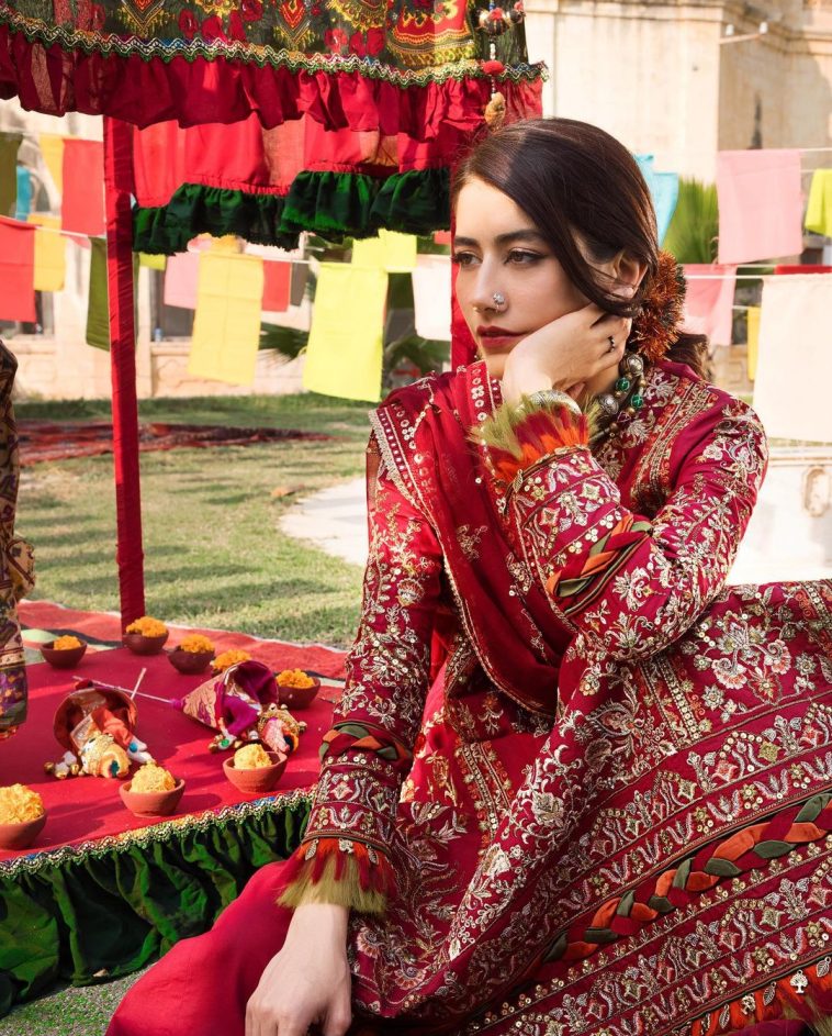 Syra Yousuf is the Epitome of Class in Photoshoot for Asim Jofa - Lens