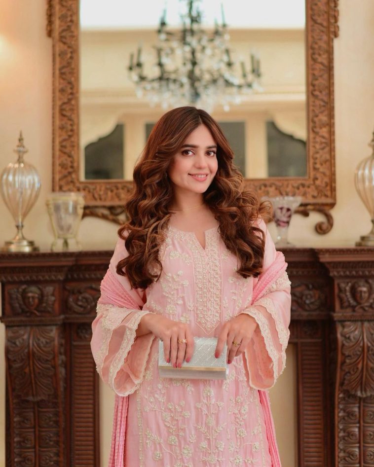 Sumbul Iqbal Khan Is a Stunner in Pink Ethnic Wear [Pictures] - Lens