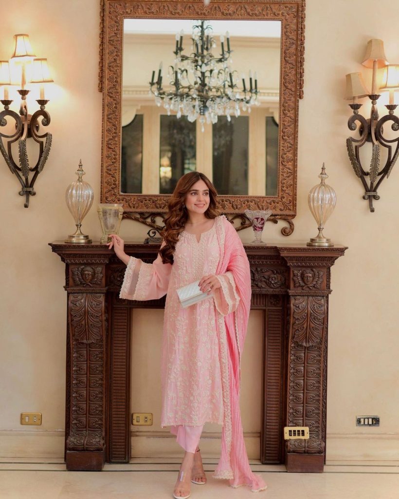 Sumbul Iqbal Khan Is a Stunner in Pink Ethnic Wear [Pictures] - Lens