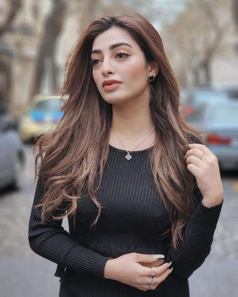 Ever Beautiful Nawal Saeed Hints At Getting Married Sooner Than ...