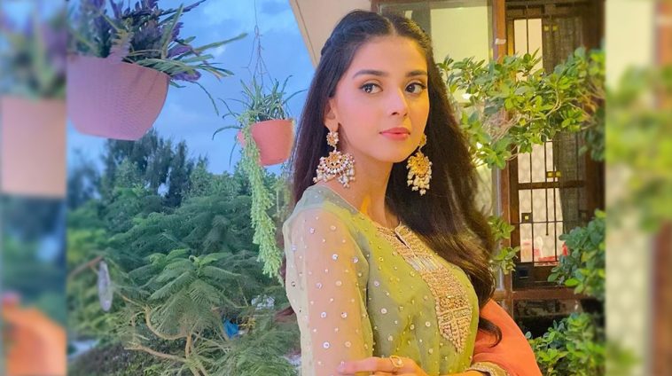 Zainab Shabbir's Stunning Fashion Sense Takes Social Media by Storm - Lens
