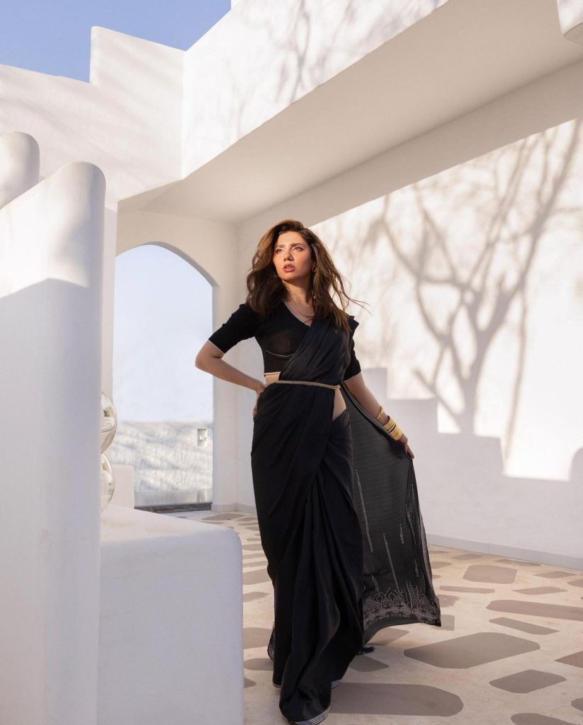Mahira Khan Exudes Old School Charm in Black Saree Named After Her ...