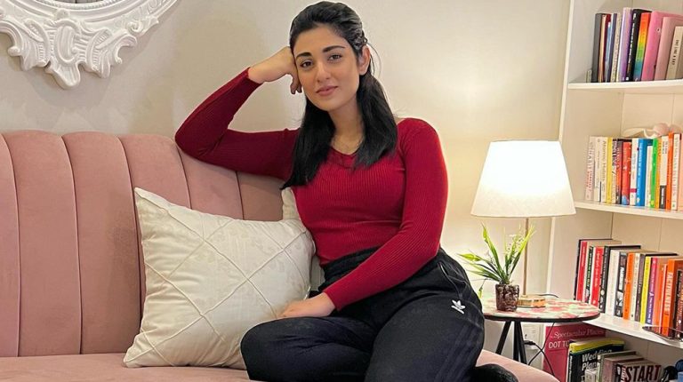 Sarah Khan Gives Fans a Lesson in Casual Chic With Latest Pictures - Lens