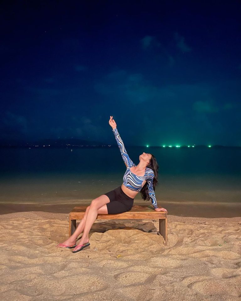 All Mamya Shajaffar Looks in Bold Outfits That Have Been Going Viral - Lens