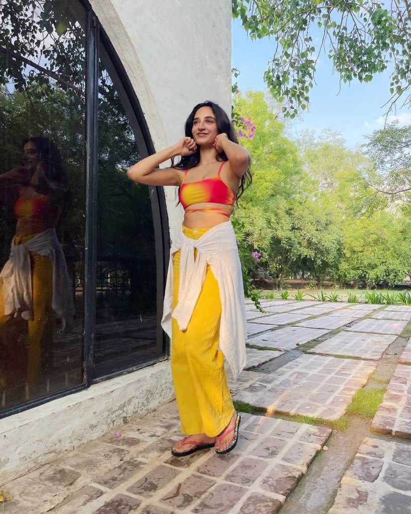 All Mamya Shajaffar Looks in Bold Outfits That Have Been Going Viral - Lens