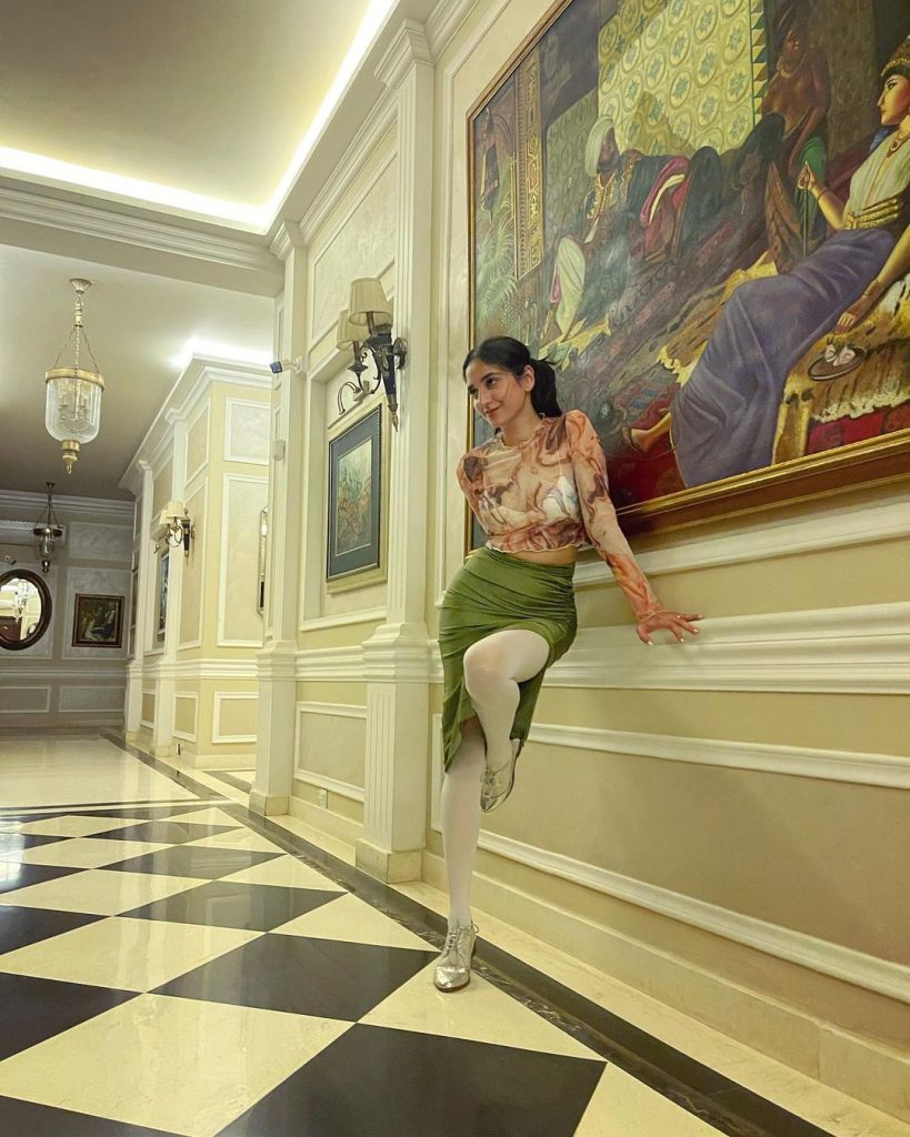 All Mamya Shajaffar Looks in Bold Outfits That Have Been Going Viral - Lens