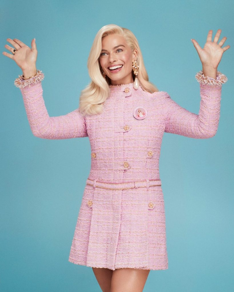 Hollywood’s Margot Robbie is a Real Life Barbie in Vogue Photoshoot - Lens