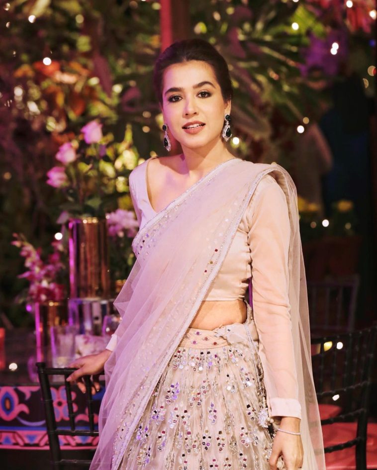 Mansha Pasha Responds to Naseeruddin Shah's Ill-Informed Statement on ...