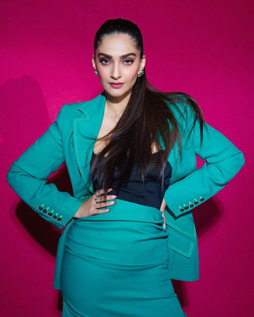 Sonam Kapoor Voices Support for Palestine Amid Bollywood's Silence - Lens