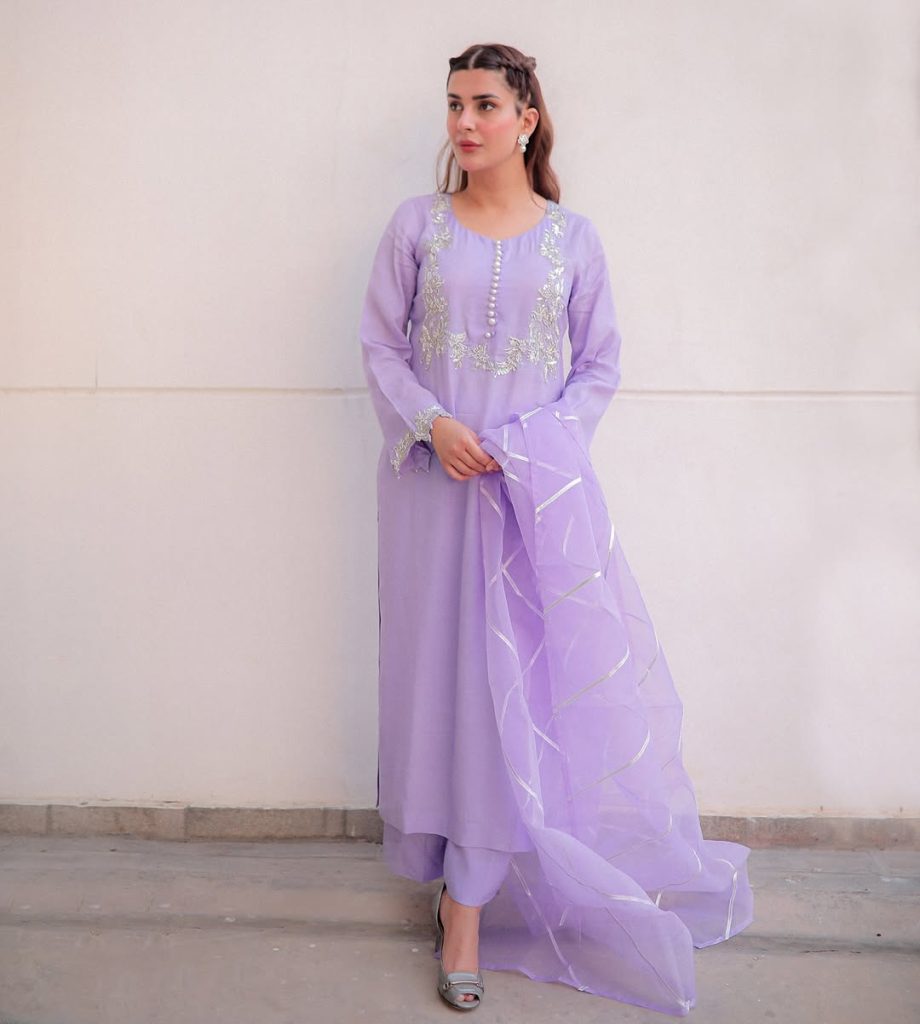 Kubra Khan Dreamy Lilac Clicks on Instagram