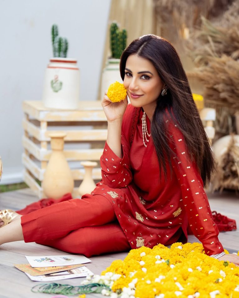 Ushna Shah: 10 Things You Don't Know About