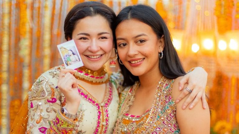 Hania Aamir Steals the Show at Her Friend’s Mayun [Images] - Lens