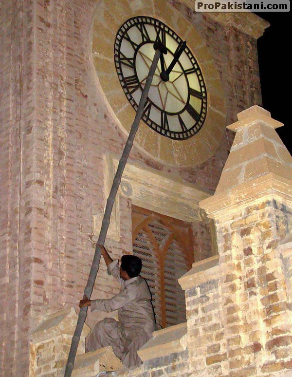 Clocks to be Advanced by 1 Hour Tonight